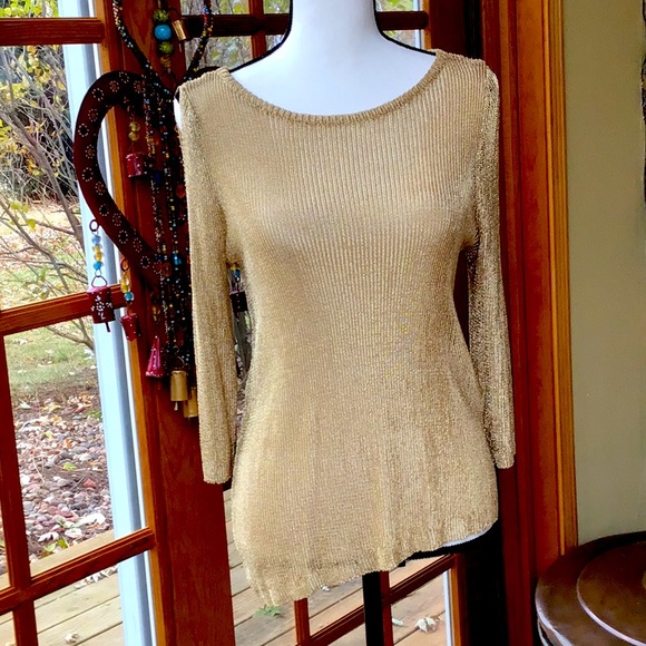 Tops | Metallic Gold Top | Poshmark
